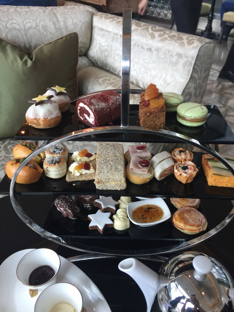 Fullerton Bay Hotel Singapore Afternoon Tea – BUTTERFLY IN THE SPRING